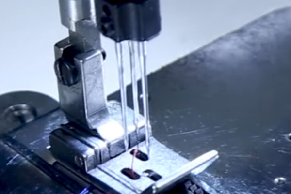 FC-3830-D: High Speed Direct Drive, Triple Needle Flatbed Chainstitch ...
